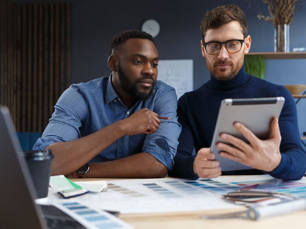 Top 7 Challenges For Contractors & How Software Solves Them - Dataforma