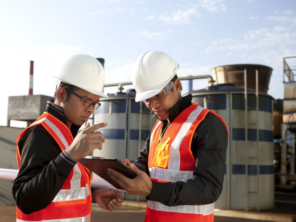 Managing Safety & Compliance Documentation Across Every Jobsite - Dataforma